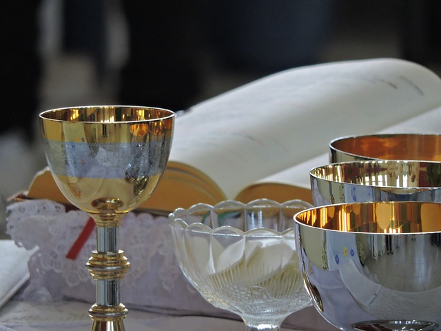 What is 'Consecration' in the Catholic Church? - Jesus Everyday