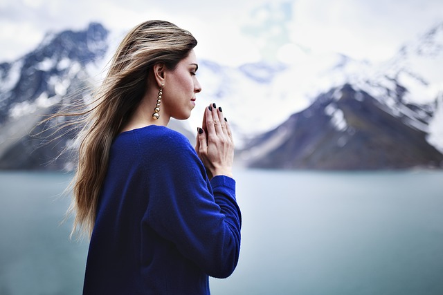 How To Pray Contemplative Prayer (As Christian) - Jesus Everyday